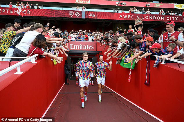 Fans mock Arsenal change to Emirates ahead of new Premier League season