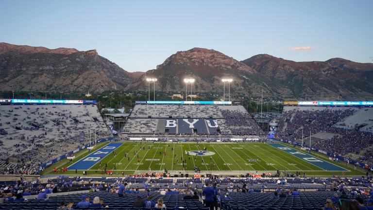 BYU’s LaVell Edwards Stadium earns rave reviews from fans on Google and ...