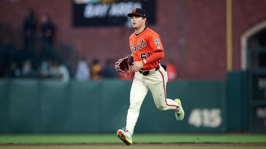 Giants Rookie shakes off slow start to record his First MLB Hit