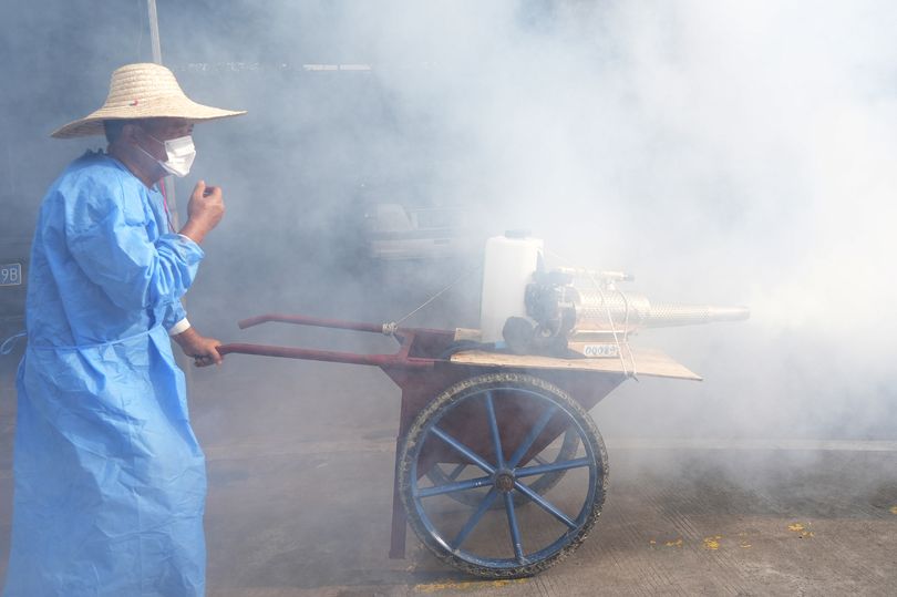 Horror pics of 'new Chinese pandemic' emerge as quarantine imposed ...