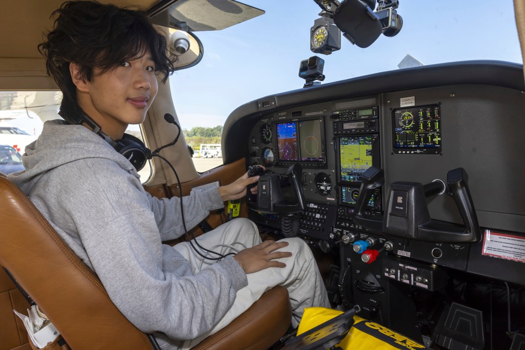 Influencer Ethan Guo, 19, stranded in the Chilean Antarctic since ...
