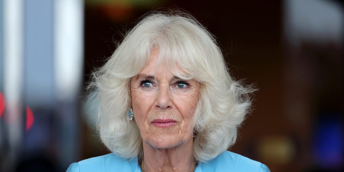 Queen Camilla Vacations on $40 Million Superyacht With Her Children and ...