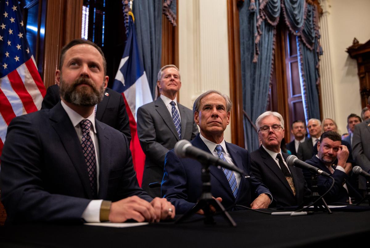 Abbott vows to immediately call Texas lawmakers back to work if special ...