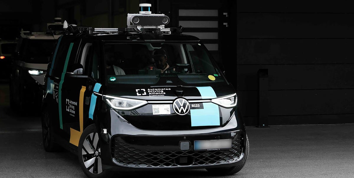 VW, Bosch Steer Toward a Car That Lets You Text Behind the Wheel