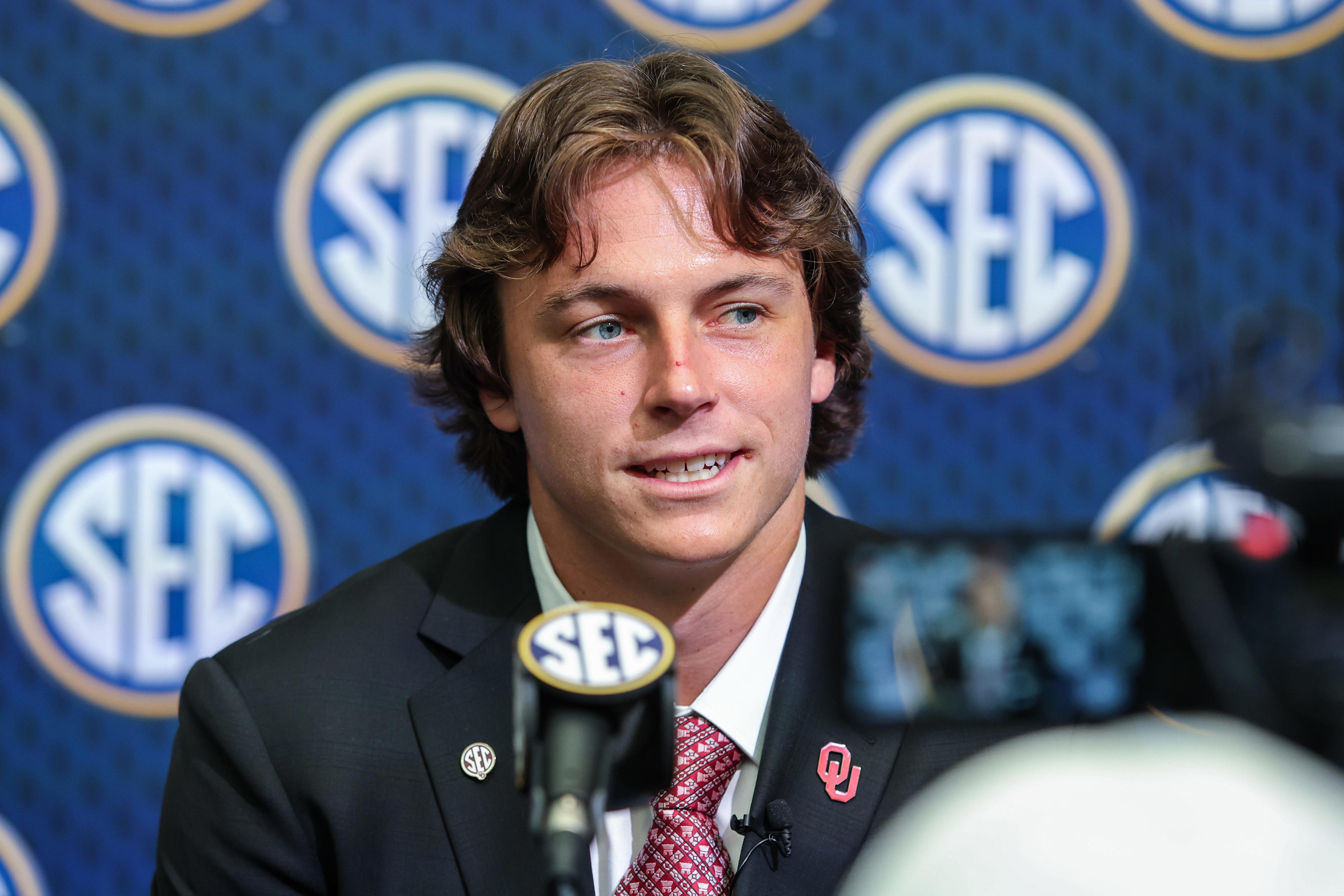 Oklahoma QB John Mateer releases statement on gambling allegations