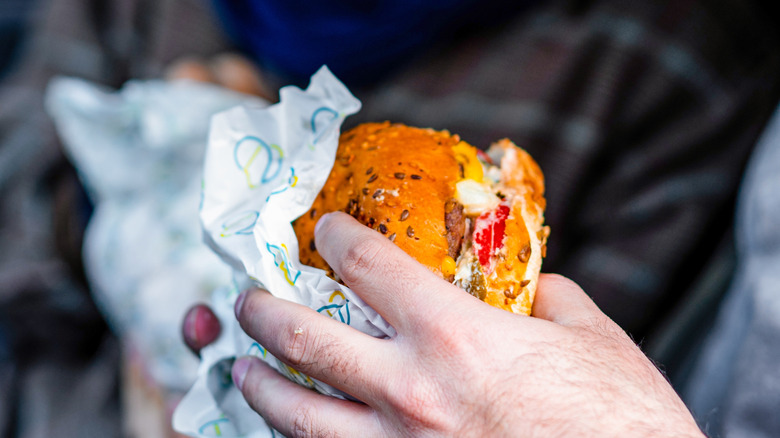 Fast Casual Vs Fast Food: Here's The Actual Difference