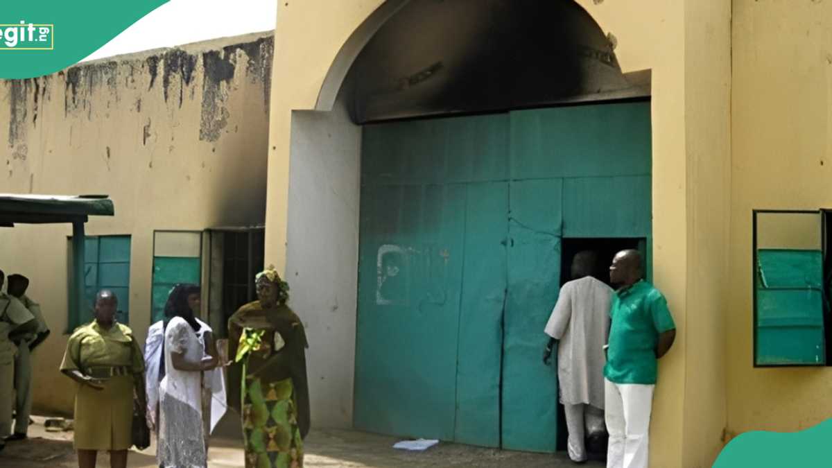 Tension as 16 inmates escape from prison in popular northern state