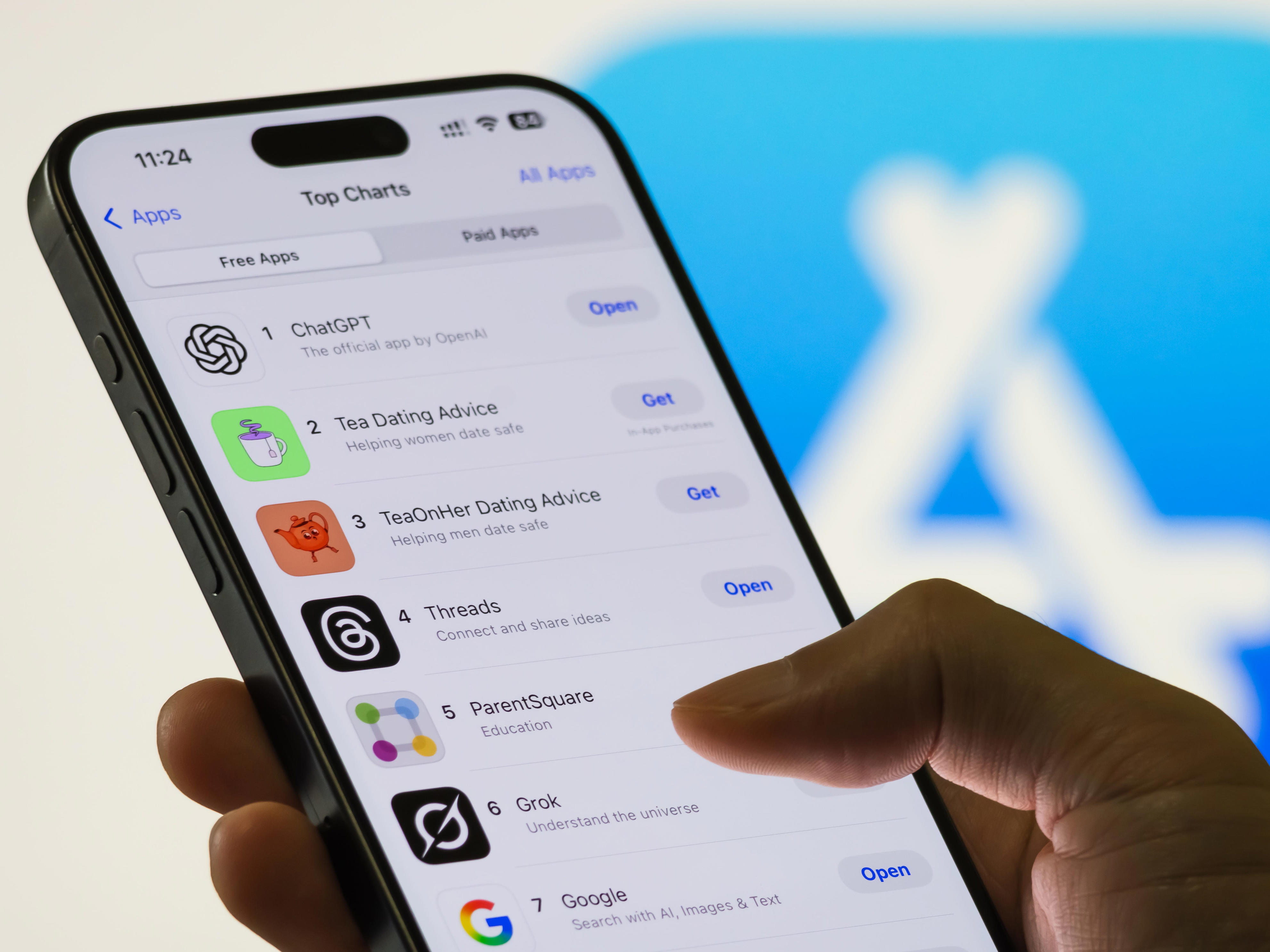 Elon Musk said Apple made it 'impossible' for non-ChatGPT AI apps to ...