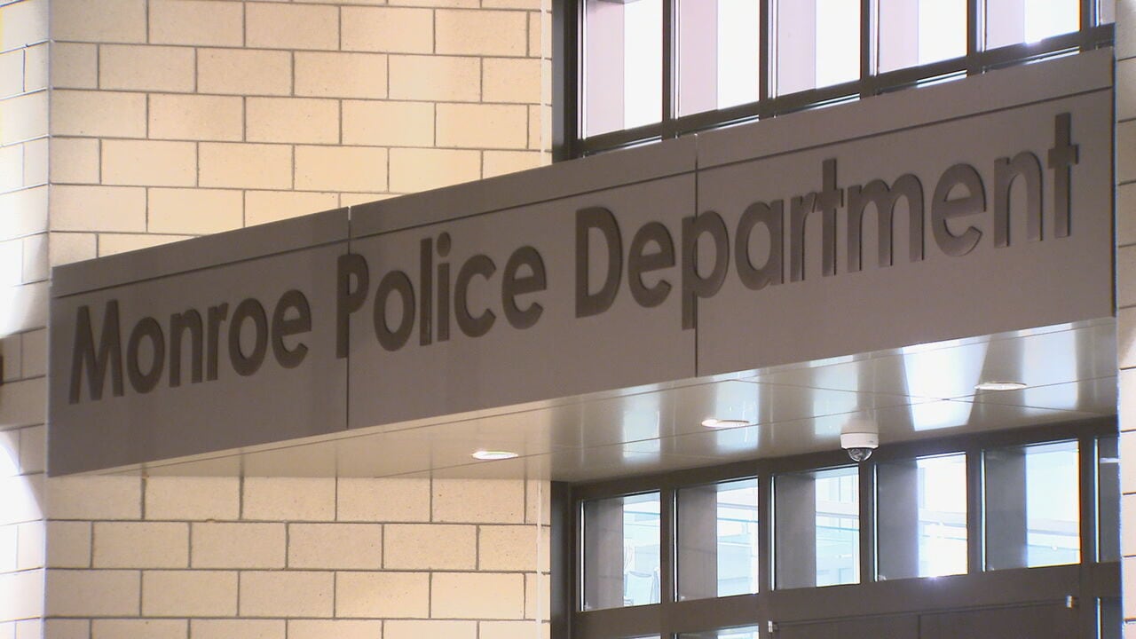 Monroe police officer commended for life-saving actions