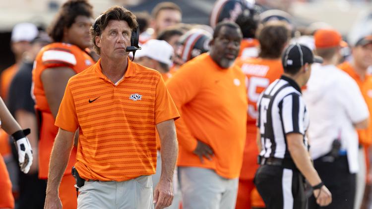 Oklahoma State head football coach Mike Gundy tackles unique season ...