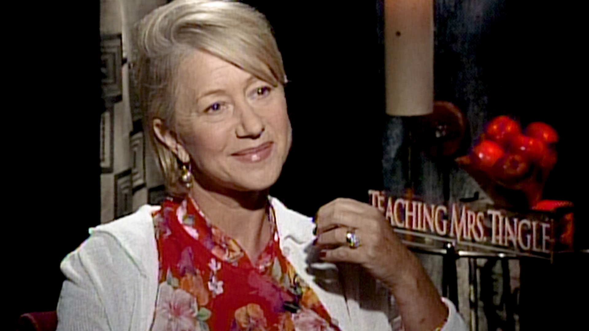 Helen Mirren explains why Mrs. Tingle became such a cruel teacher (1999)