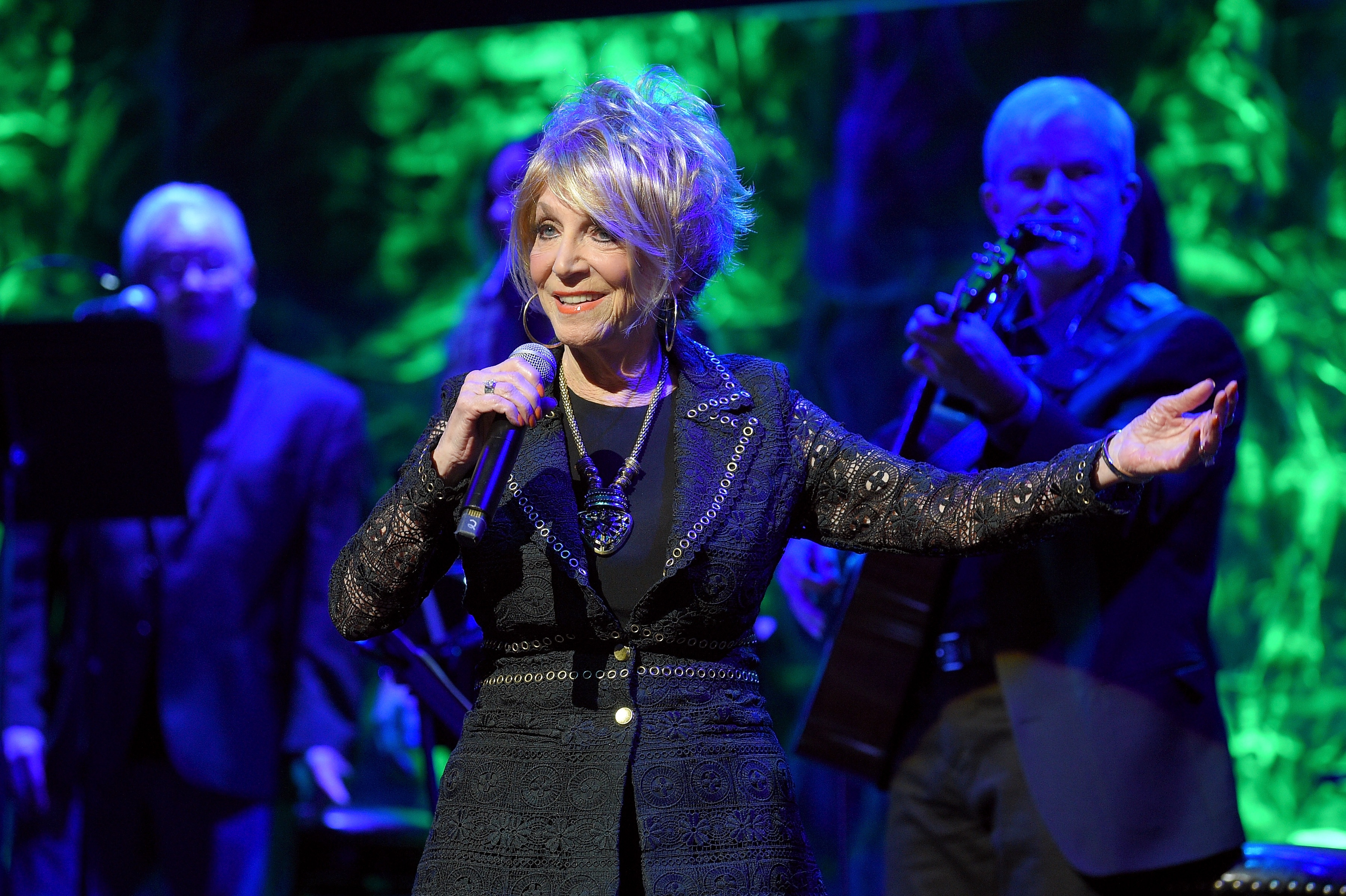 Jeannie Seely, country singer known for ‘Don’t Touch Me,’ dies at 85