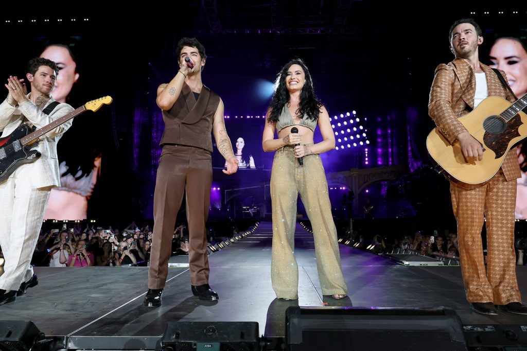 How Jonas Brothers Tour Is Making Every Concert an Event With Fifth ...