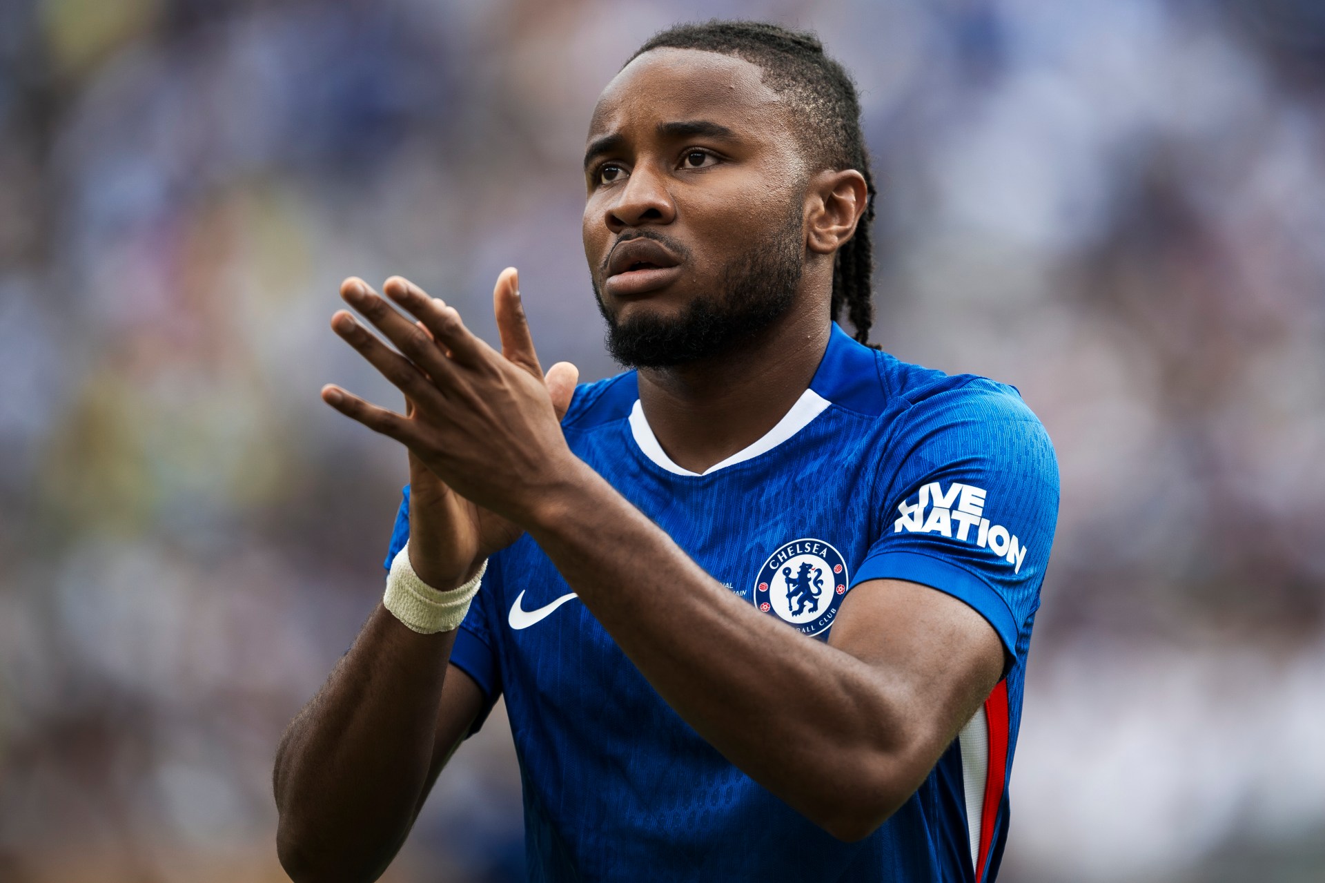 Chelsea flop approves transfer to new club