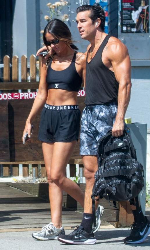 El viaje de los hermanos Casas con Ana Mena, Melyssa Pinto y toda la ...