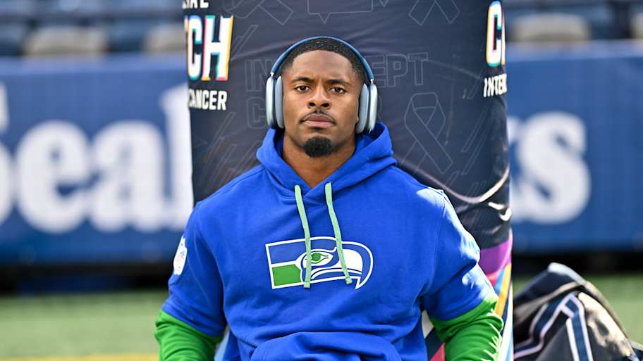 Former Seahawks draft pick is falling apart with no sign of recovery