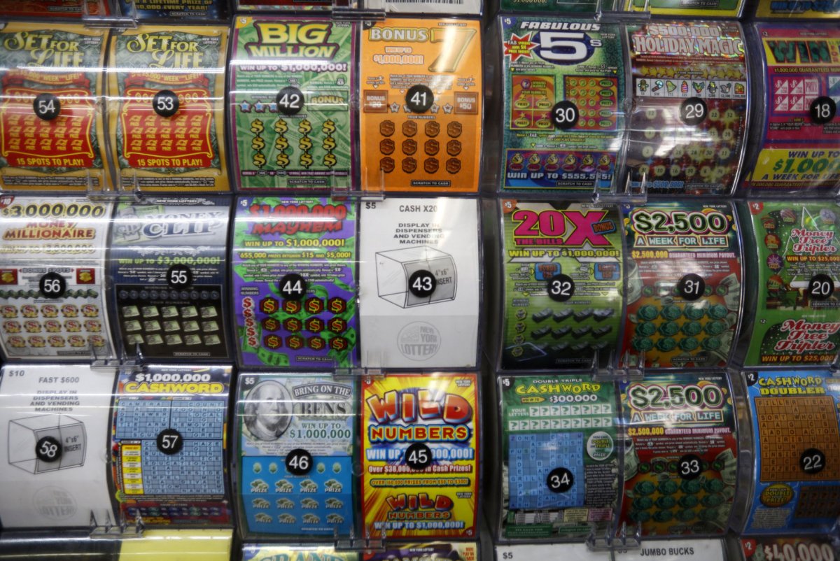 Man wins two big lottery prizes from the same vending machine