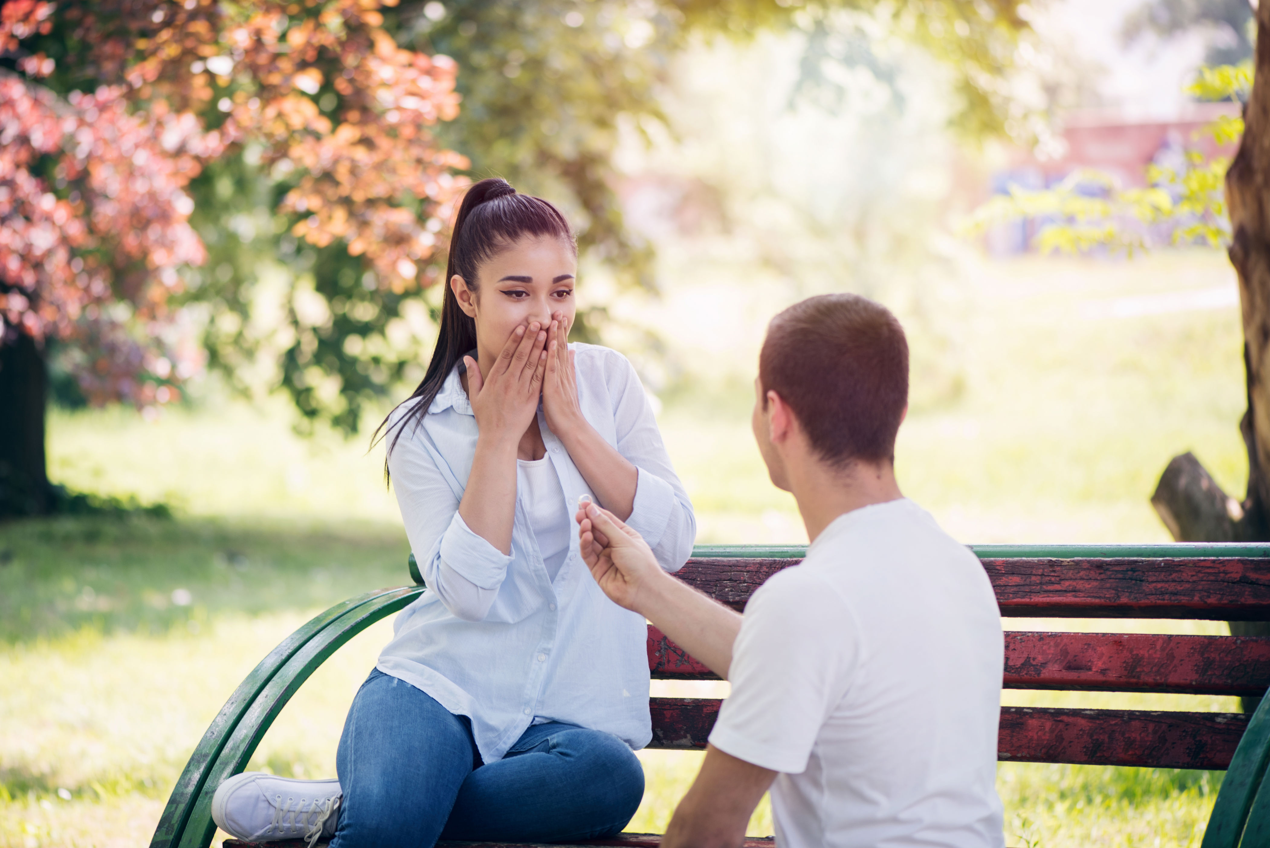 Cristiano Ronaldo’s engagement ring is worth millions – but how does it ...