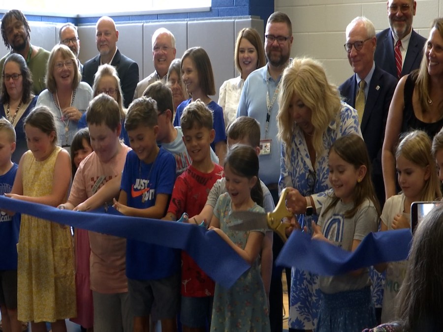 Ribbon cut for new Meadows Elementary School