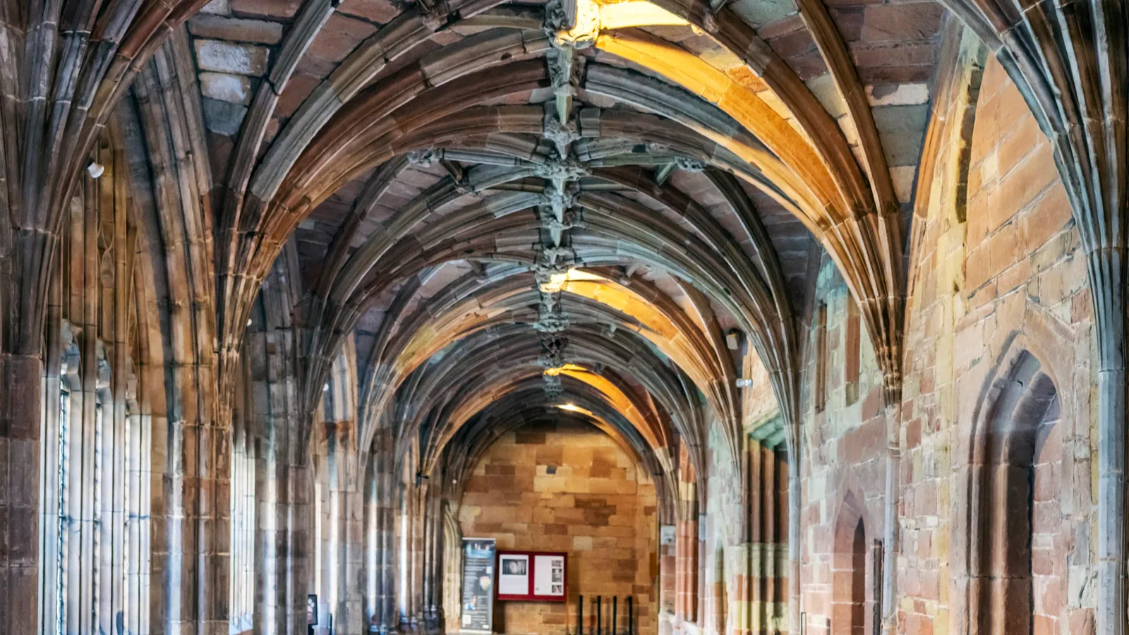 Top vaulted ceiling ideas for spacious interiors