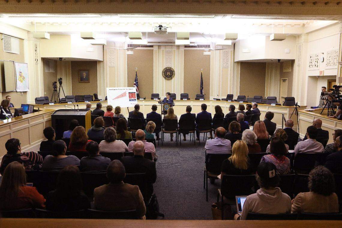 No primary for at-large seats: 6 candidates file to be Lexington's next ...