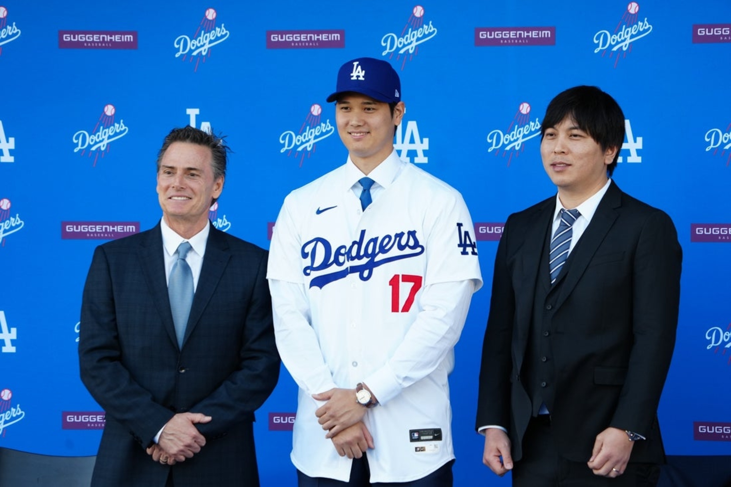 Dodgers' Shohei Ohtani, agent sued in $240M Hawaii development deal