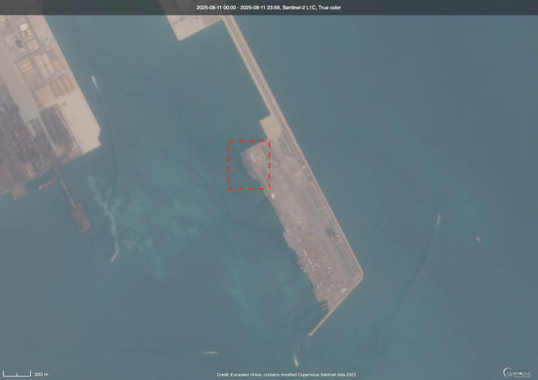 Satellite image captures US carrier back on Iran' doorstep