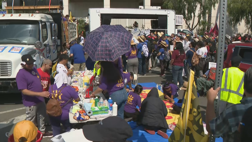 Los Angeles immigrant advocates hold "day of protest," boycotts after ...