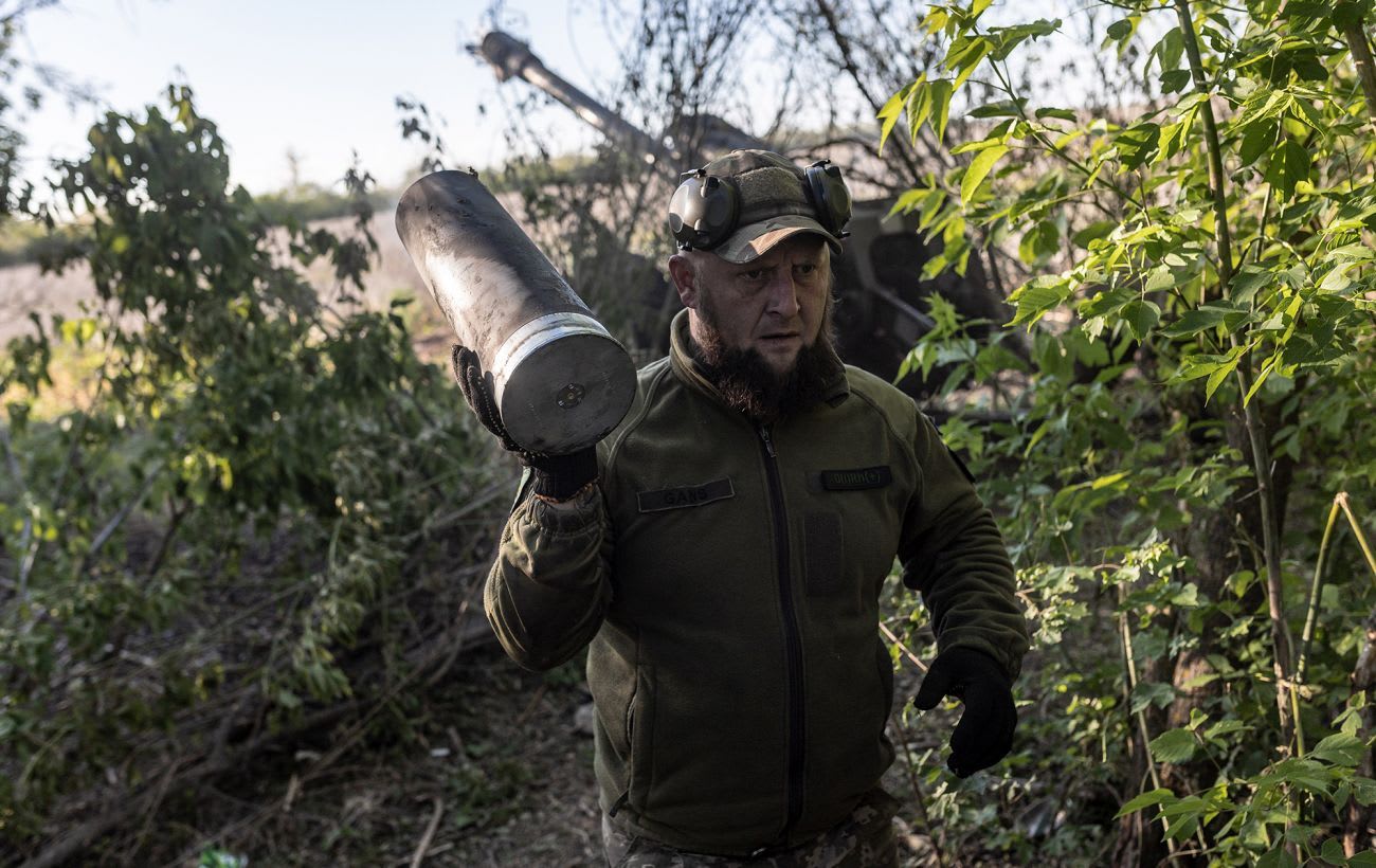 Ukraine's forces stop Russian advance in Dobropillia and Pokrovsk ...