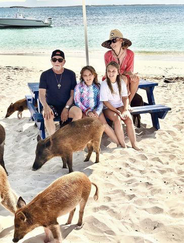 Billy Joel Celebrates His "Sweet" Daughter's 10th Birthday With Rare ...
