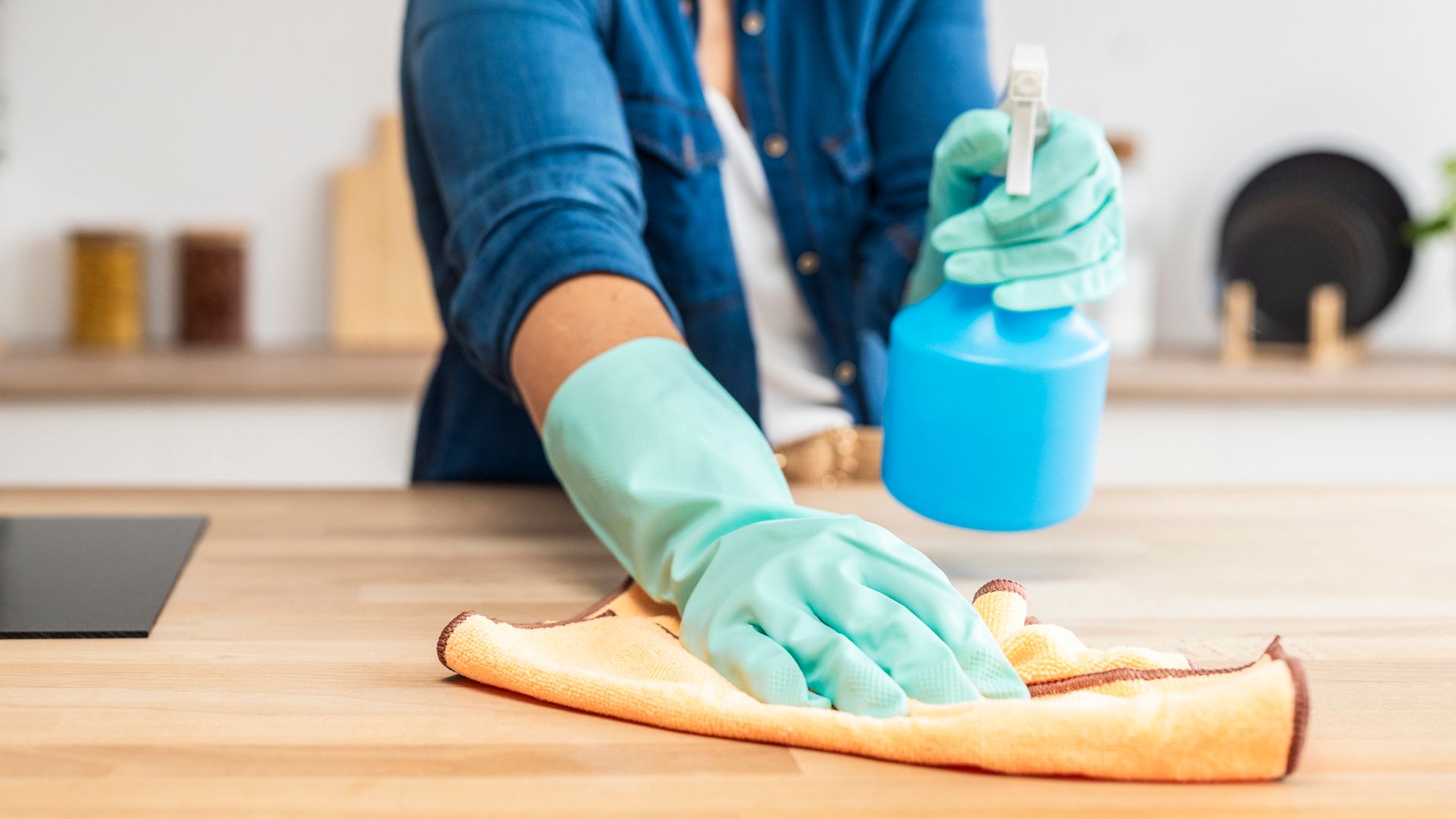 I'm a professional cleaner - here are the 'germ zones' to tackle before ...