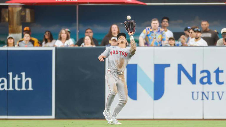 Red Sox's Jarren Duran Makes 'Passive' Confession About Defensive Struggles