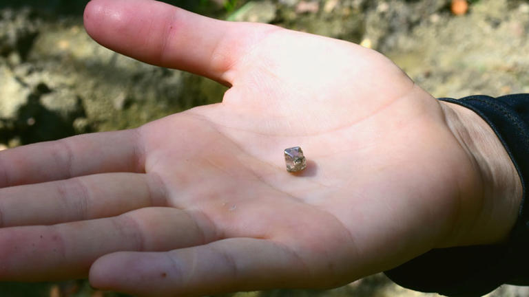 2 tropical waves in the Atlantic: Tuesday updates, radar, chances of ...