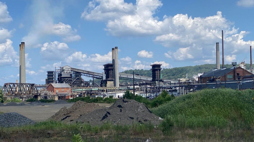 Workers return to U.S. Steel Clairton plant one day after explosions ...