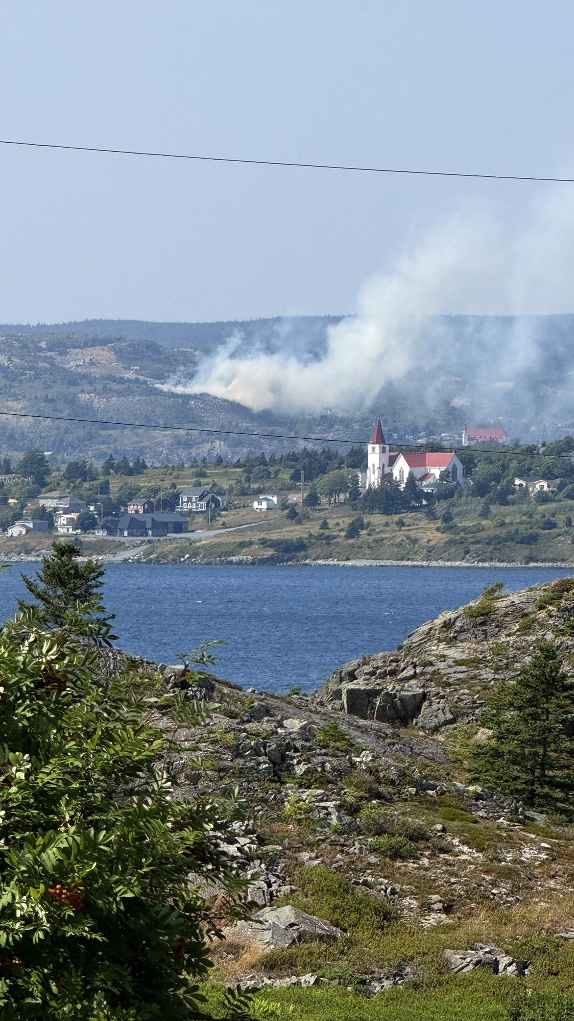New fire erupts in Spaniard's Bay, some residents have evacuated