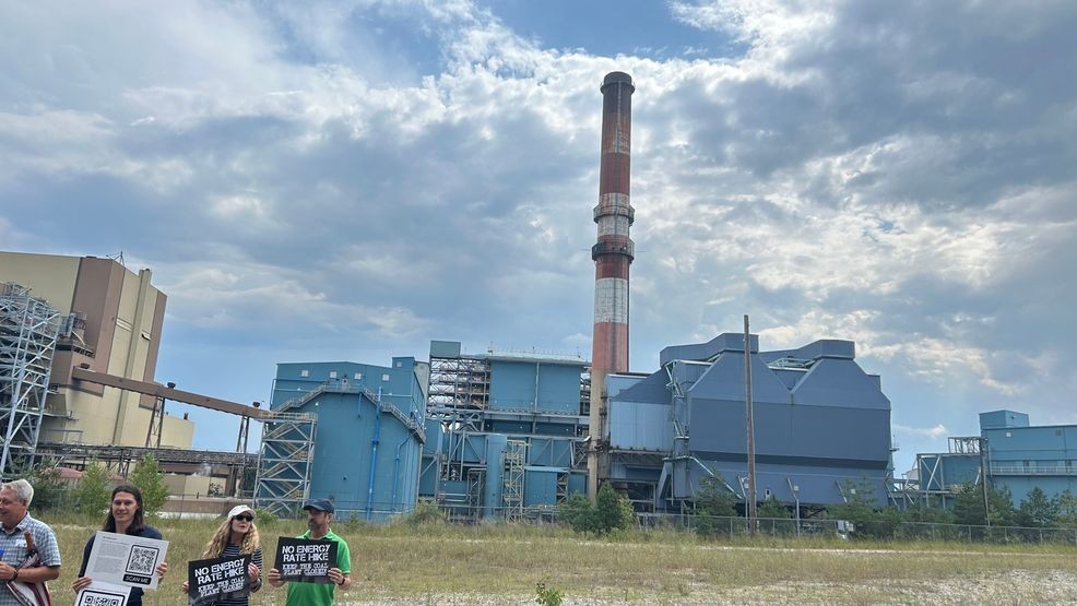 Federal extension keeps West Olive coal plant running; critics cite ...