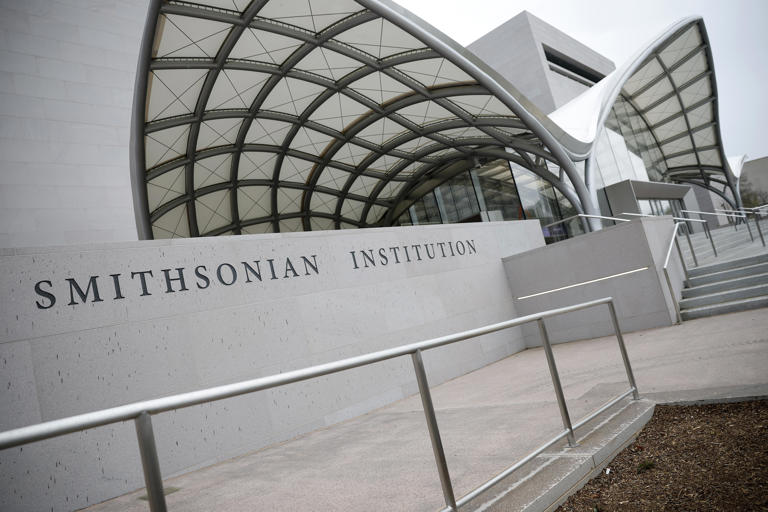 Trump Orders Review Of Smithsonian Museums To Promote 'Patriotic' History