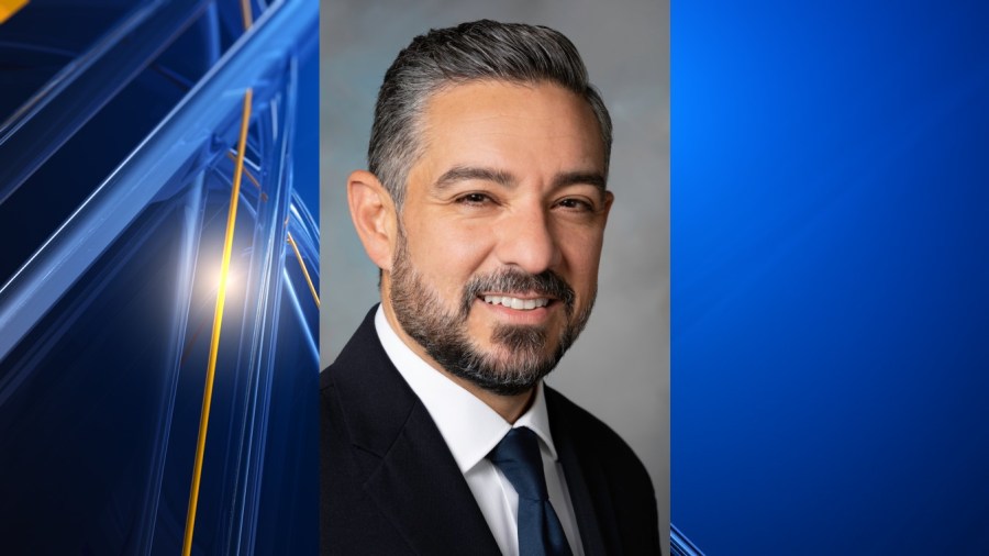 State Sen. Blanco walks out to protest redistricting