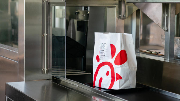 Chick-Fil-A's 3 Main Spices That Give Its Chicken That Iconic Flavor