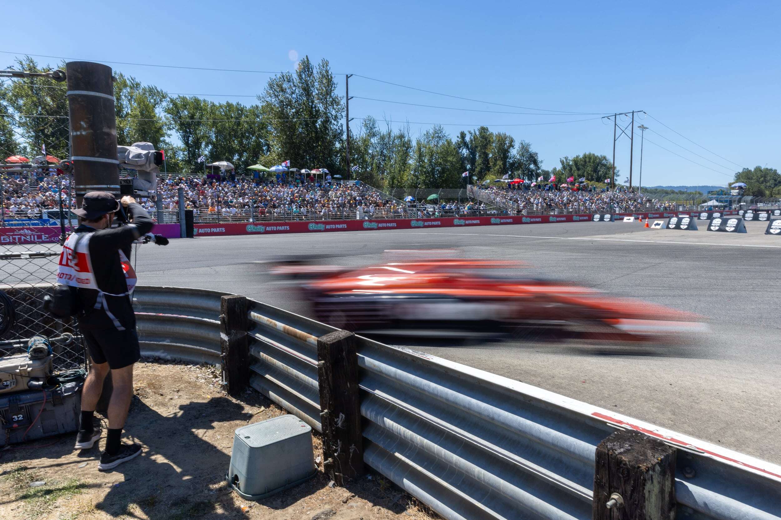 Heat doesn’t deter race fans as Will Power, Alex Palou put on a show in ...