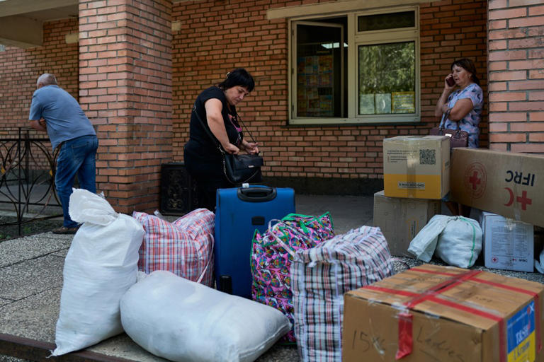 Moscow troops make advance in Ukraine just days before Trump set to ...