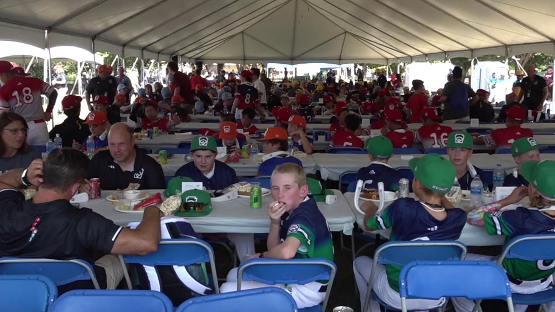 Little League World Series teams come together at annual picnic before Grand Slam Parade