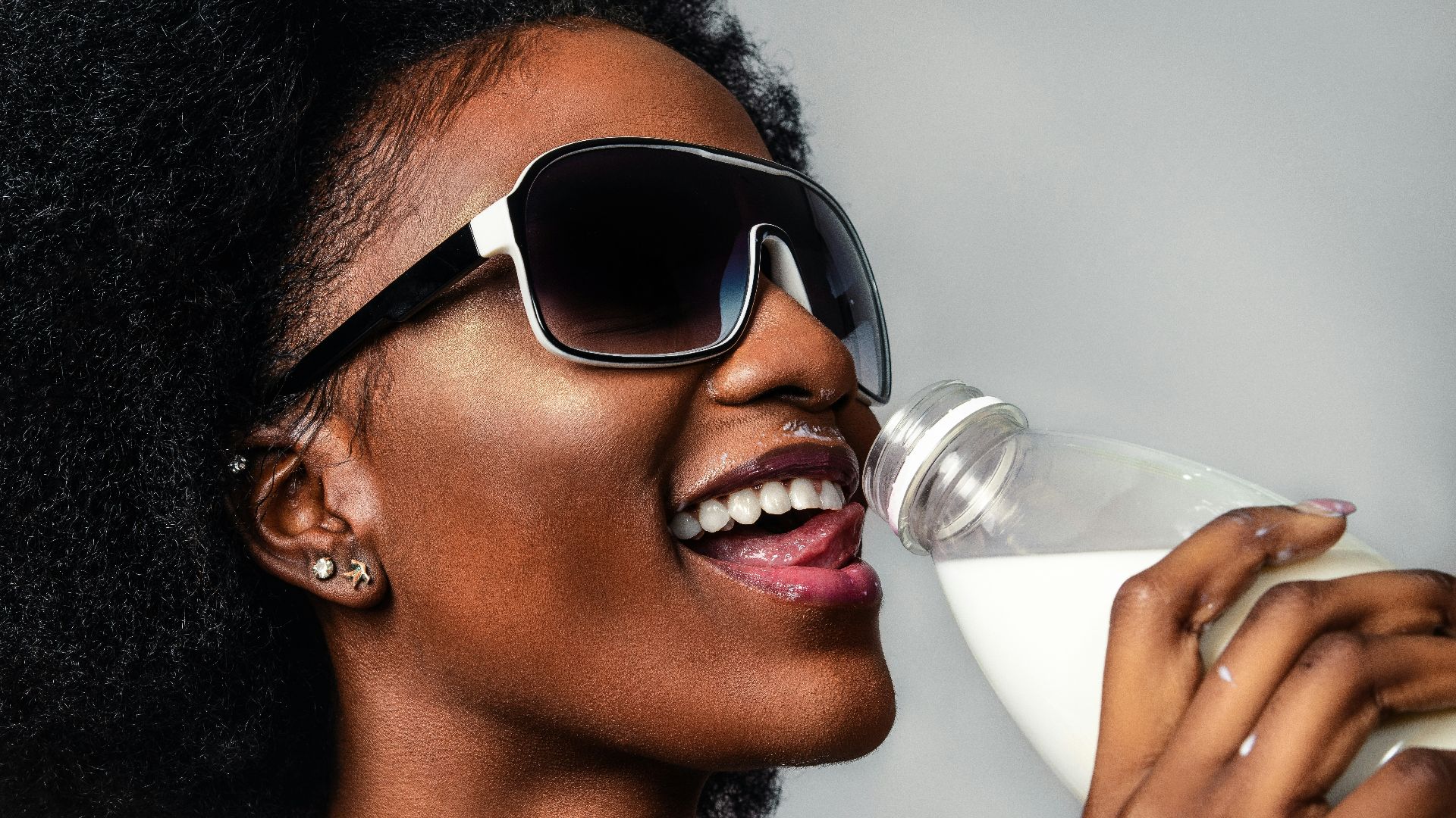 20 Foods Rich in Calcium That Build Strong Bones