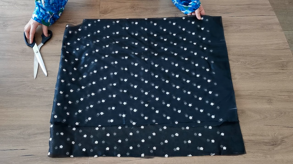 I Sewed a Stylish and Comfortable Dress from a Single Piece of Fabric