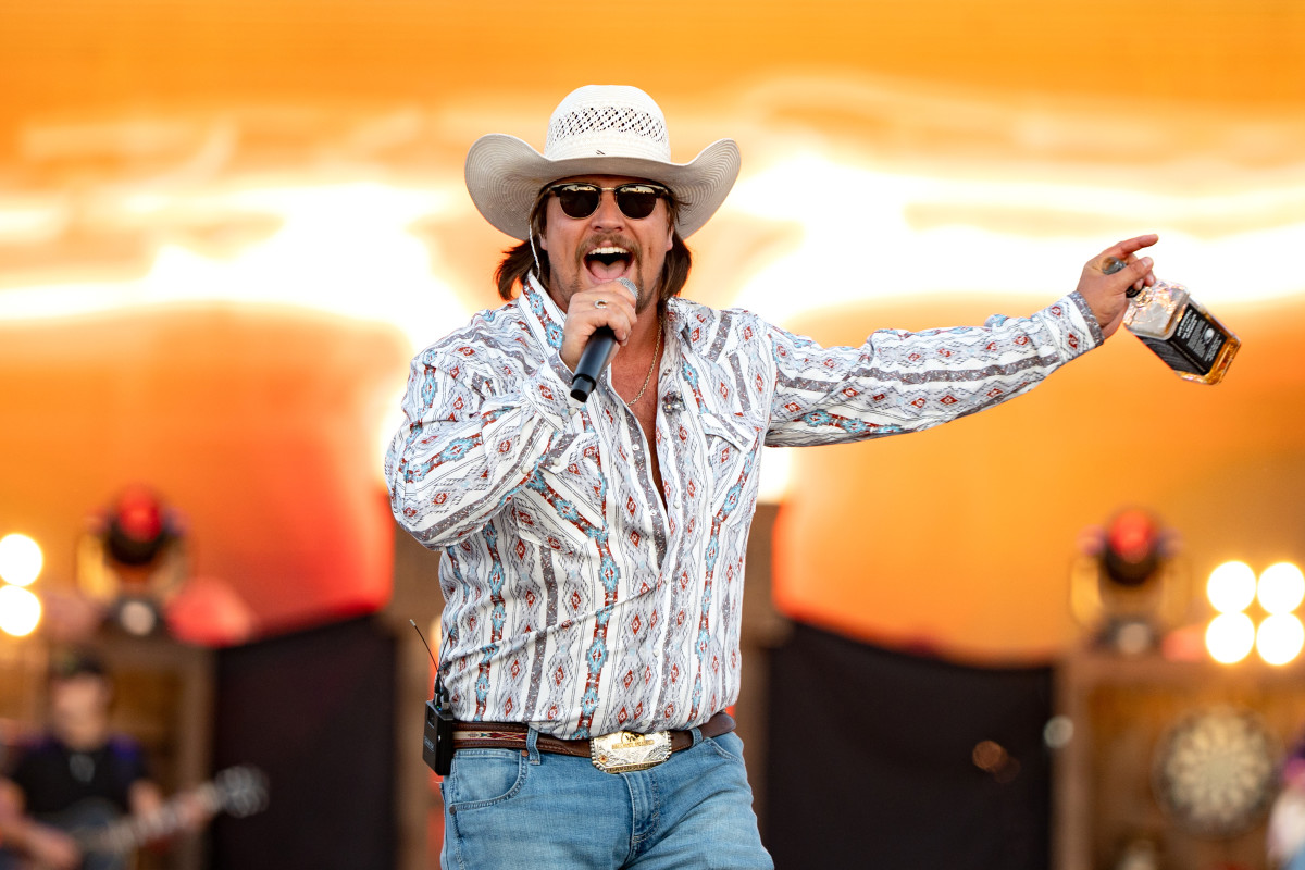 Morgan Wallen Welcomes Country Singer Gavin Adcock to Sticks Management ...