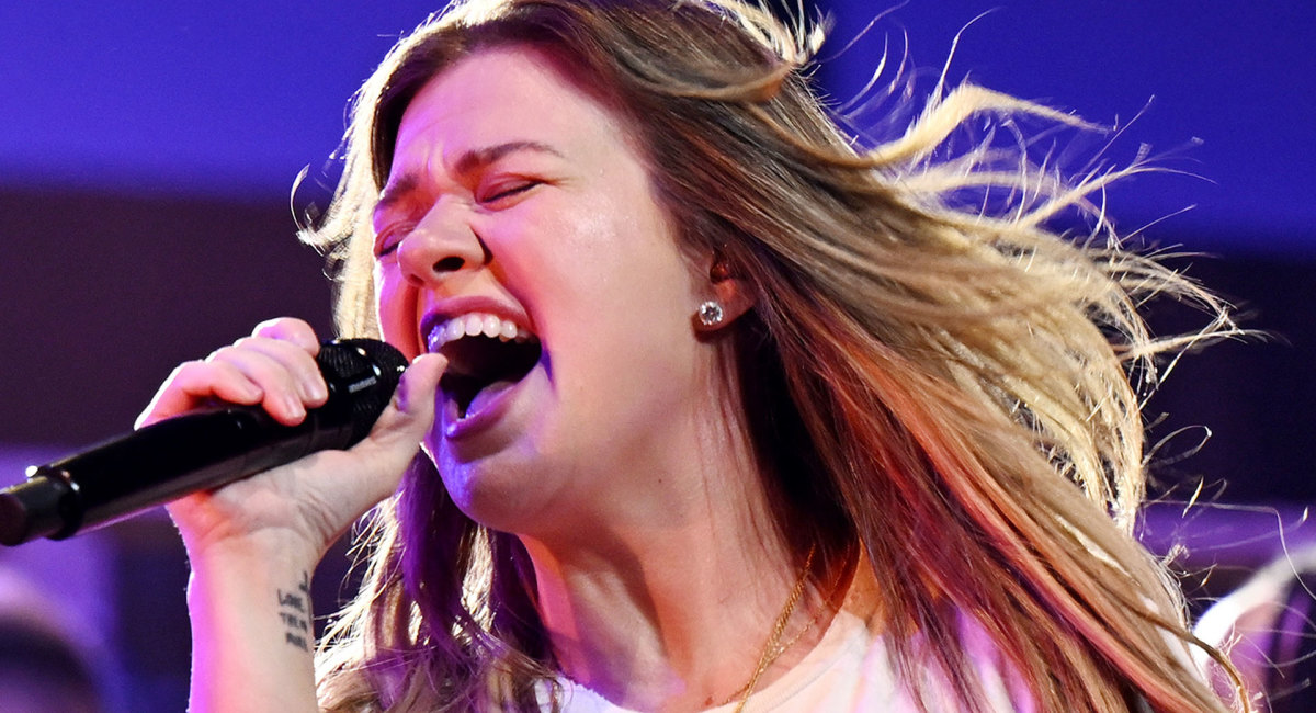 Kelly Clarkson’s Surprising Connection to a Rock Legend — Through Her ...