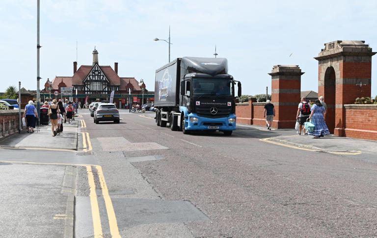 'Whoops - when we said one-way, we didn't mean THAT way': council ...