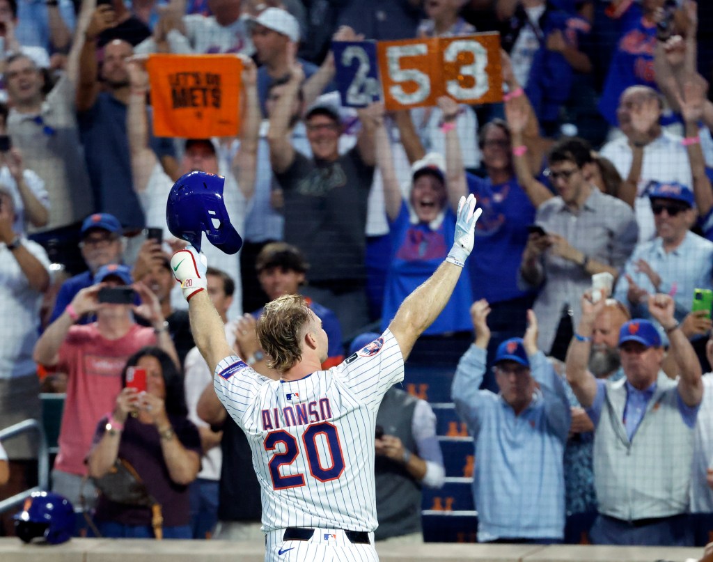 Pete Alonso makes history as he belts 253rd career home run to break ...