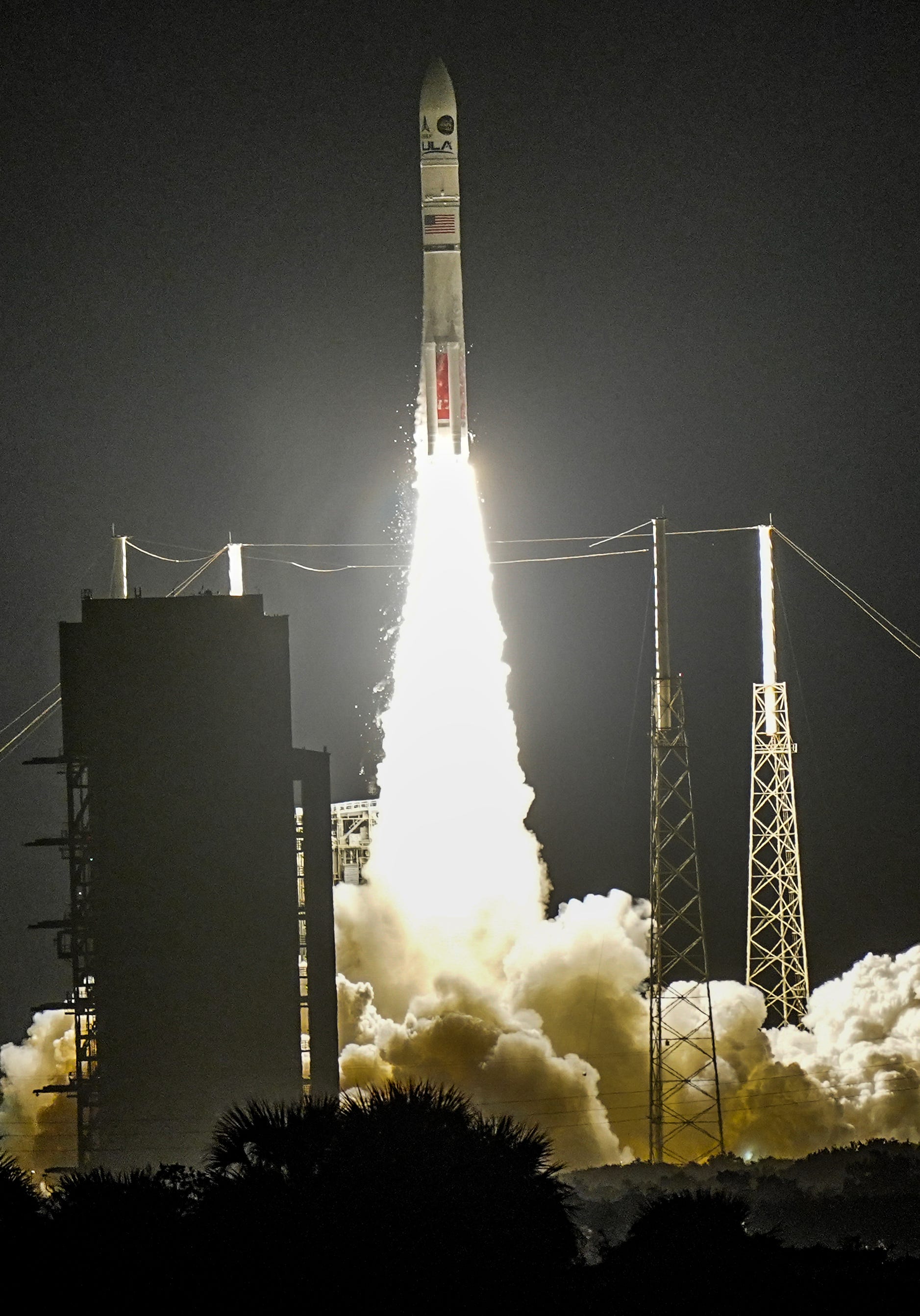 Vulcan launch photos: See ULA's USSF-106 mission lift off from Cape ...