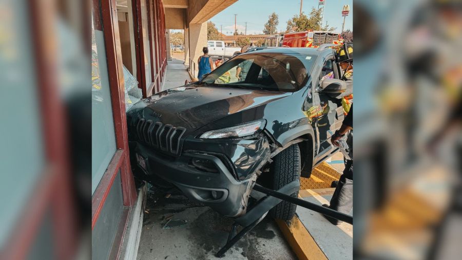 Elderly Jeep driver crashes into pedestrian and building in Northern ...